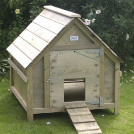 Standard Wooden Duck House For Up To 6 Ducks | Electric Fencing Direct