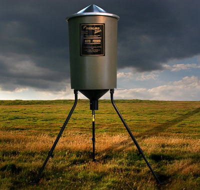 Parkland Auto Feeder for Poultry and Game Birds